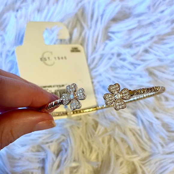 Jewelry | Nwt Cato Gold Tone Shamrock Clover Bracelet Bling Crystal Gem ...